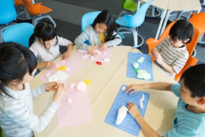 基本給11.5万円、昇給ナシ…児童館の館長が訴える、公共機関の「残酷な真実」 | bizSPA!