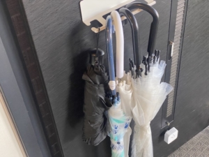 【ダイソー収納便利グッズ5選】600円でそろう！今日から生活が変わる神アイテム | bizSPA!