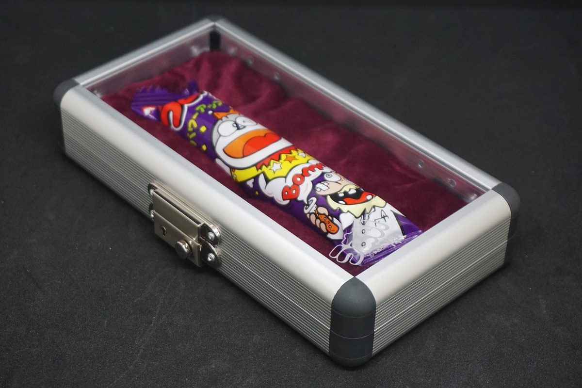 【うまい棒ケースがSNSで話題】お孫さんの反応は？2本以上入れたいときは？開発者に聞いてみた！ | ページ 3 | bizSPA!