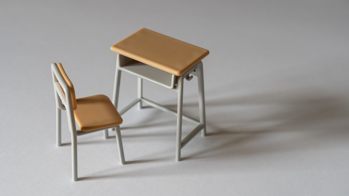 子どもの暴力行為が過去最悪の水準に【25年前の今日の出来事】 | bizSPA!